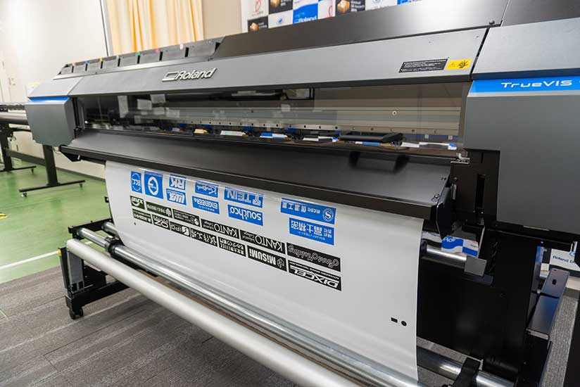 Roland DG’s Digital Printing Supports Student Formula SAE Teams